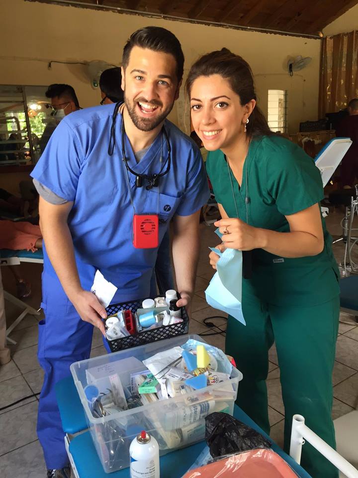 Outreach residents in clinic - AAE Foundation for Endodontics