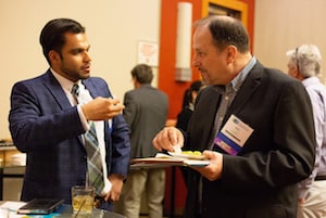 apices5-300 - American Association of Endodontists